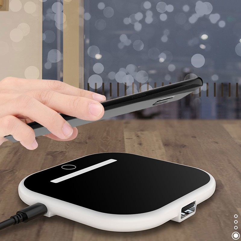 Fast Charging 10W Micro 5P Desktop Wireless Charger Custom Color